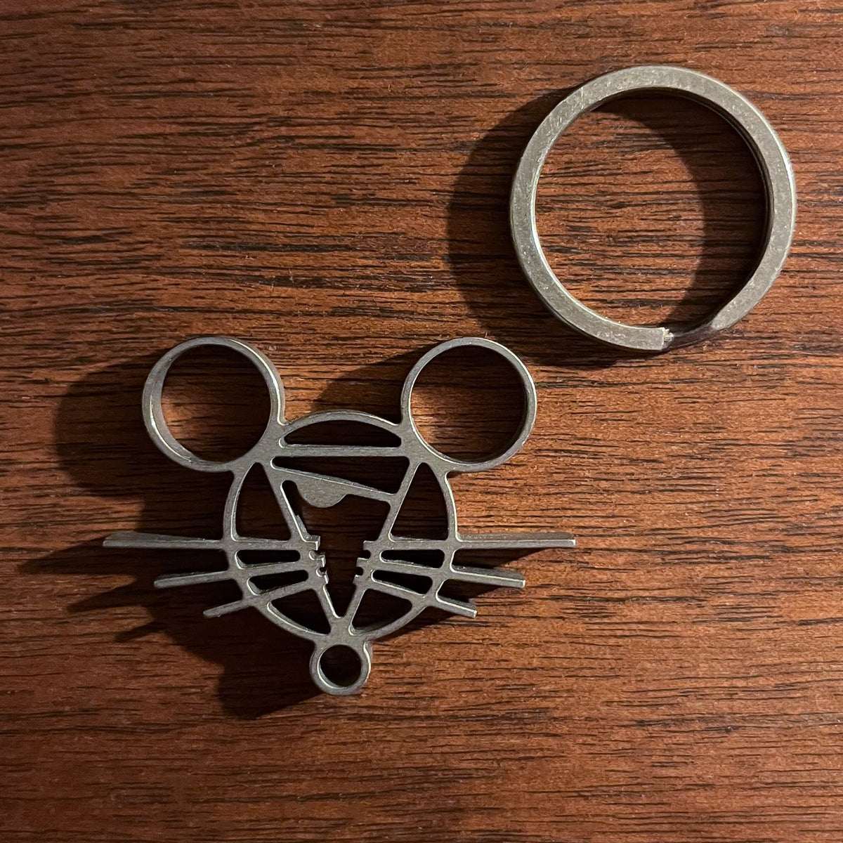 Pirate Mouse Key Fob – GMK